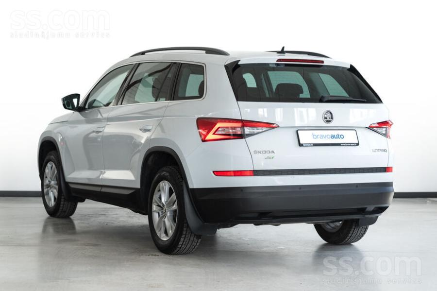Balts Skoda Kodiaq 2019 Rīga, ar dzinēja tilpumu 1.50 L un nobraukumu 90 tūkst. km par 18790 €, foto 4 vietnē AUTOMOTO.COM.LV