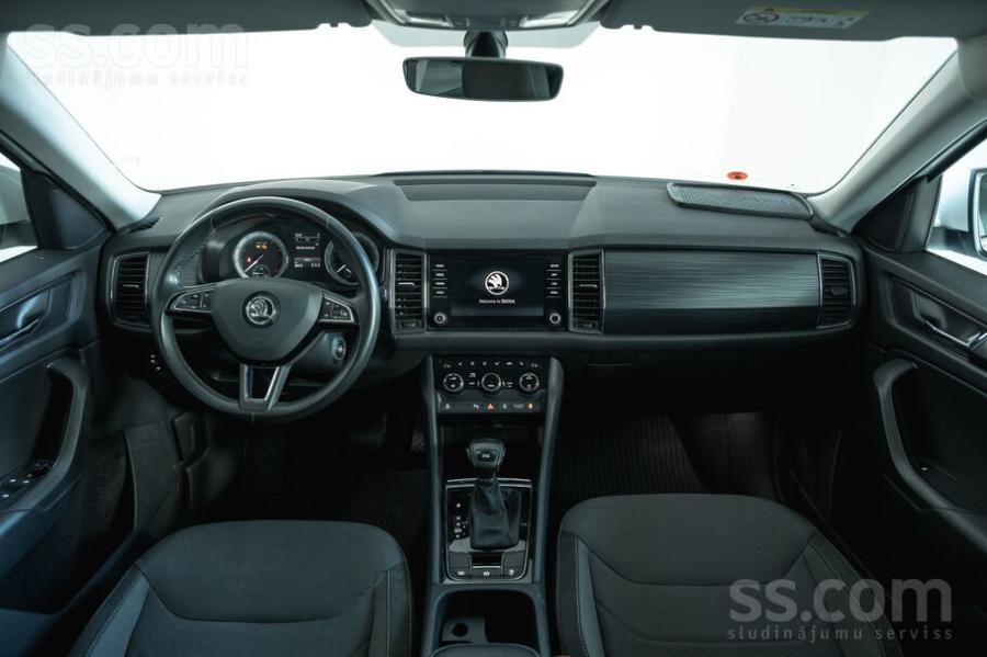 Balts Skoda Kodiaq 2019 Rīga, ar dzinēja tilpumu 1.50 L un nobraukumu 90 tūkst. km par 18790 €, foto 7 vietnē AUTOMOTO.COM.LV