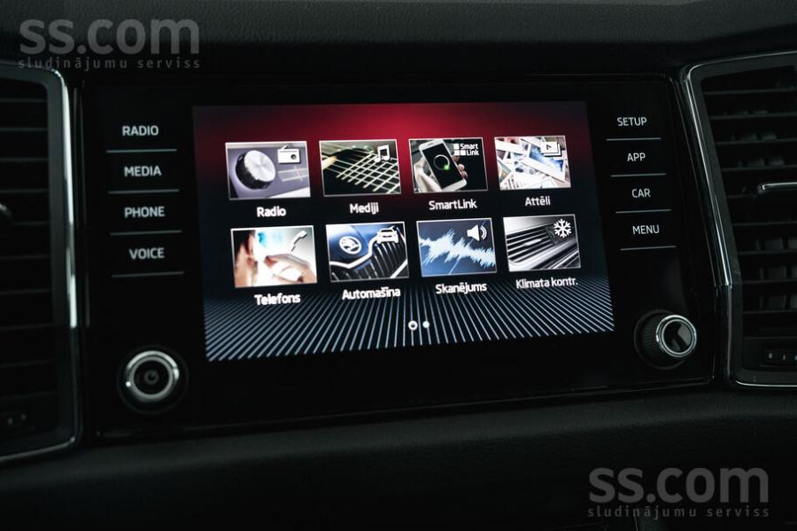 Balts Skoda Kodiaq 2019 Rīga, ar dzinēja tilpumu 1.50 L un nobraukumu 90 tūkst. km par 18790 €, foto 15 vietnē AUTOMOTO.COM.LV