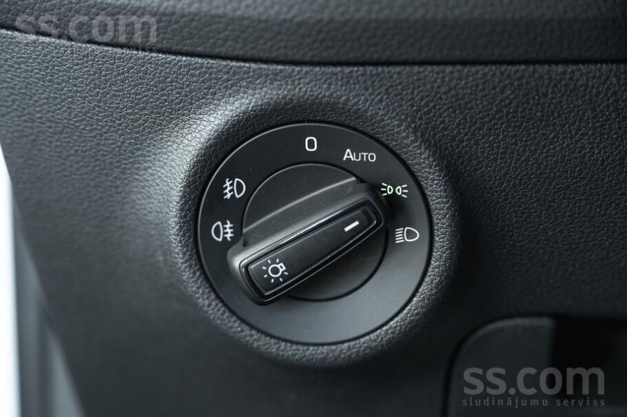 Balts Skoda Kodiaq 2019 Rīga, ar dzinēja tilpumu 1.50 L un nobraukumu 90 tūkst. km par 18790 €, foto 22 vietnē AUTOMOTO.COM.LV