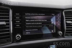 Balts Skoda Kodiaq 2019 Rīga, ar dzinēja tilpumu 2.00 L un nobraukumu 248 tūkst. km par 16990 €, foto 19 vietnē AUTOMOTO.COM.LV