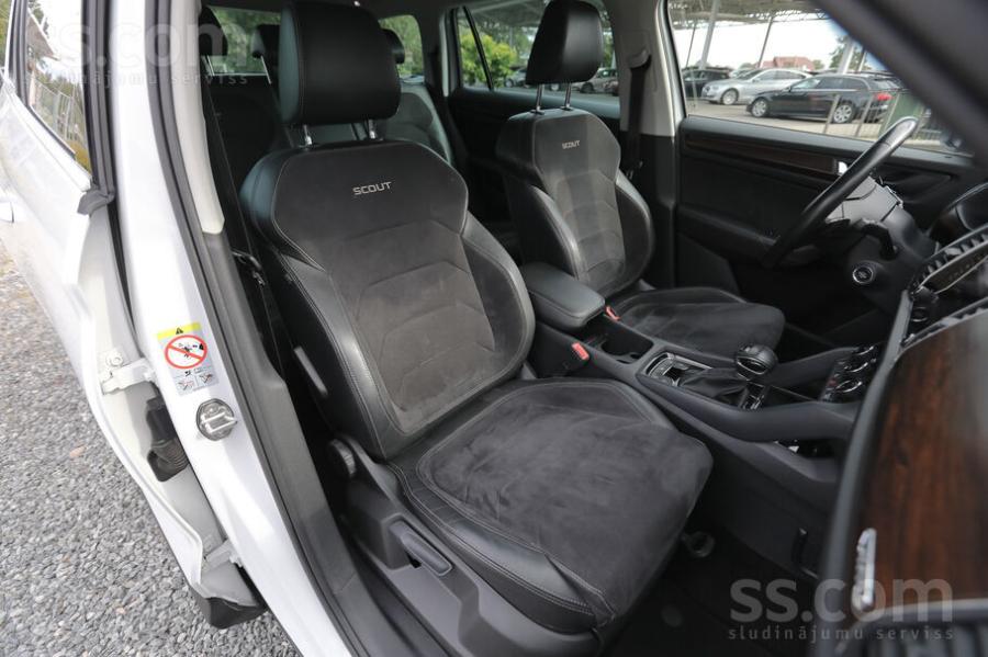 Balts Skoda Kodiaq 2019 Rīga, ar dzinēja tilpumu 2.00 L un nobraukumu 248 tūkst. km par 16990 €, foto 25 vietnē AUTOMOTO.COM.LV