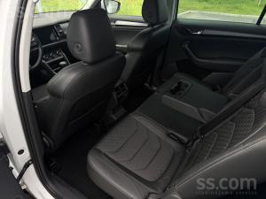 White Skoda Kodiaq 2019 in Riga, with an engine capacity of 2.00 L and mileage of 154 thousand km for 19990 €, photo 10 on AUTOMOTO.COM.LV