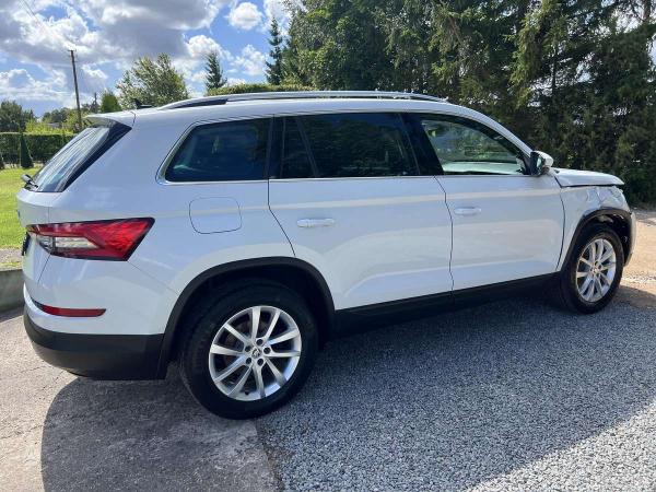 Balts Skoda Kodiaq 2019 Kauņa, ar dzinēja tilpumu 1.97 L un nobraukumu 233 tūkst. km par 12850 €, foto 6 vietnē AUTOMOTO.COM.LV