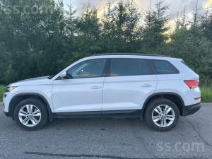 Balts Skoda Kodiaq 2019 Rīga, ar dzinēja tilpumu 2.00 L un nobraukumu 236 tūkst. km par 14900 €, foto 3 vietnē AUTOMOTO.COM.LV