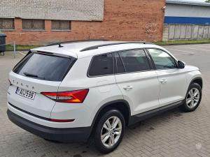 Белый Шкода Kodiaq 2019 в Шилуте, объемом двигателя 1.97 л и пробегом 395 тыс. км за 12900 €, фото 4 на AUTOMOTO.COM.LV