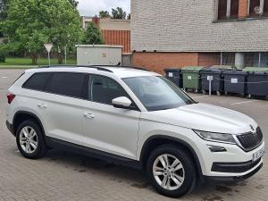Белый Шкода Kodiaq 2019 в Шилуте, объемом двигателя 1.97 л и пробегом 395 тыс. км за 12900 €, фото 6 на AUTOMOTO.COM.LV