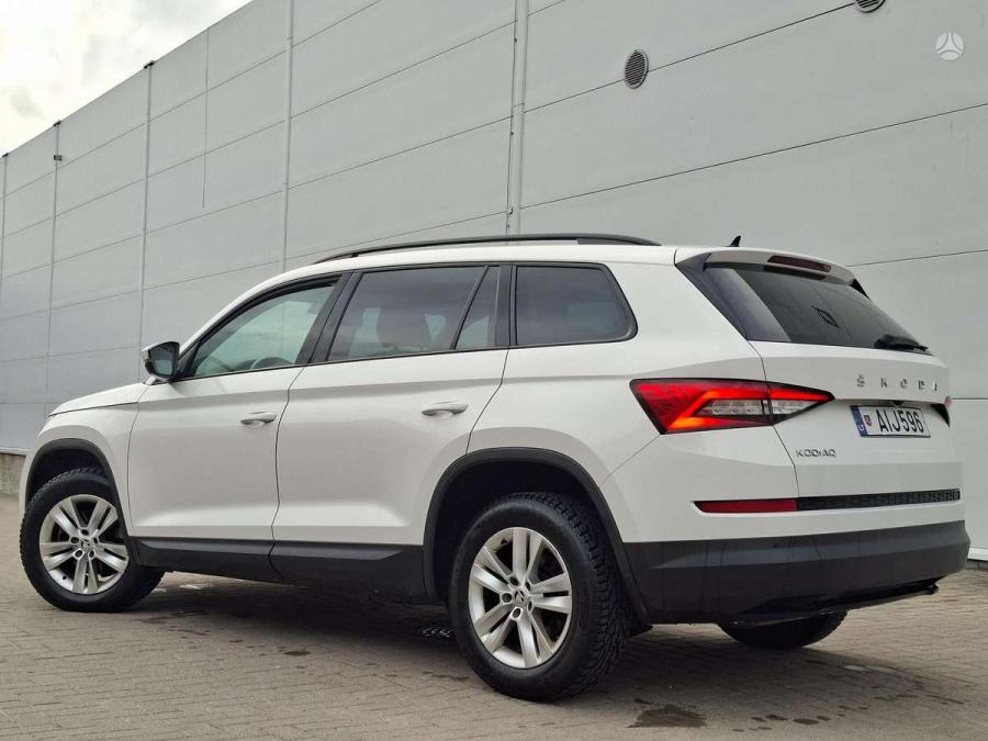 Белый Шкода Kodiaq 2019 в Шилуте, объемом двигателя 1.97 л и пробегом 395 тыс. км за 12900 €, фото 10 на AUTOMOTO.COM.LV