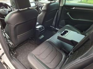 Белый Шкода Kodiaq 2019 в Шилуте, объемом двигателя 1.97 л и пробегом 395 тыс. км за 12900 €, фото 17 на AUTOMOTO.COM.LV