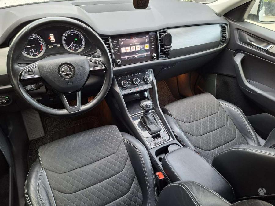 Белый Шкода Kodiaq 2019 в Шилуте, объемом двигателя 1.97 л и пробегом 395 тыс. км за 12900 €, фото 18 на AUTOMOTO.COM.LV