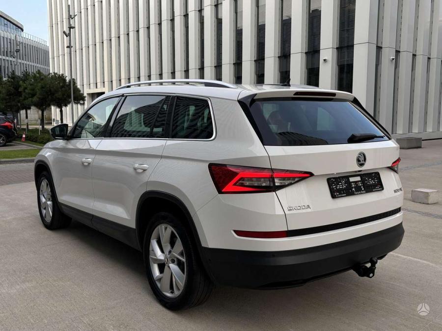 Белый Шкода Kodiaq 2019 в Вильнюс, объемом двигателя 1.50 л и пробегом 183 тыс. км за 17300 €, фото 8 на AUTOMOTO.COM.LV
