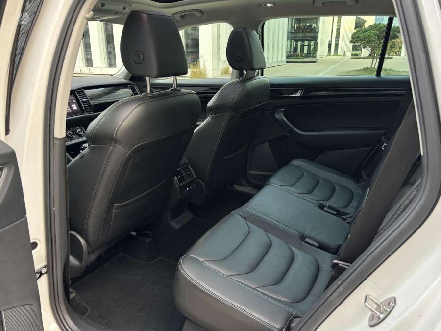 Белый Шкода Kodiaq 2019 в Вильнюс, объемом двигателя 1.50 л и пробегом 183 тыс. км за 17300 €, фото 13 на AUTOMOTO.COM.LV