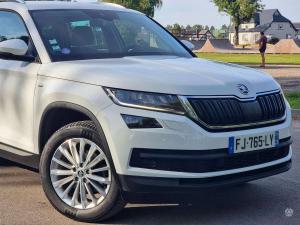 Белый Шкода Kodiaq 2019 в Таураге, объемом двигателя 1.50 л и пробегом 122 тыс. км за 15500 €, фото  на AUTOMOTO.COM.LV