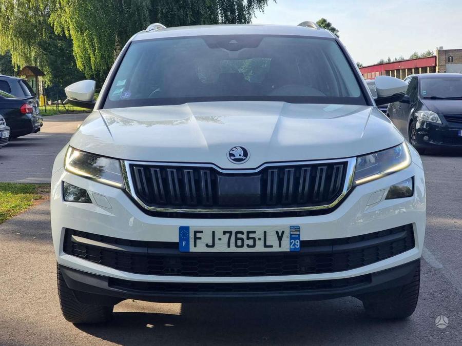 Белый Шкода Kodiaq 2019 в Таураге, объемом двигателя 1.50 л и пробегом 122 тыс. км за 15500 €, фото 4 на AUTOMOTO.COM.LV