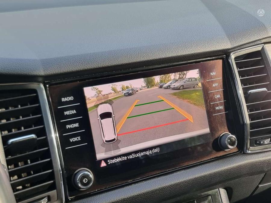 Белый Шкода Kodiaq 2019 в Таураге, объемом двигателя 1.50 л и пробегом 122 тыс. км за 15500 €, фото 27 на AUTOMOTO.COM.LV