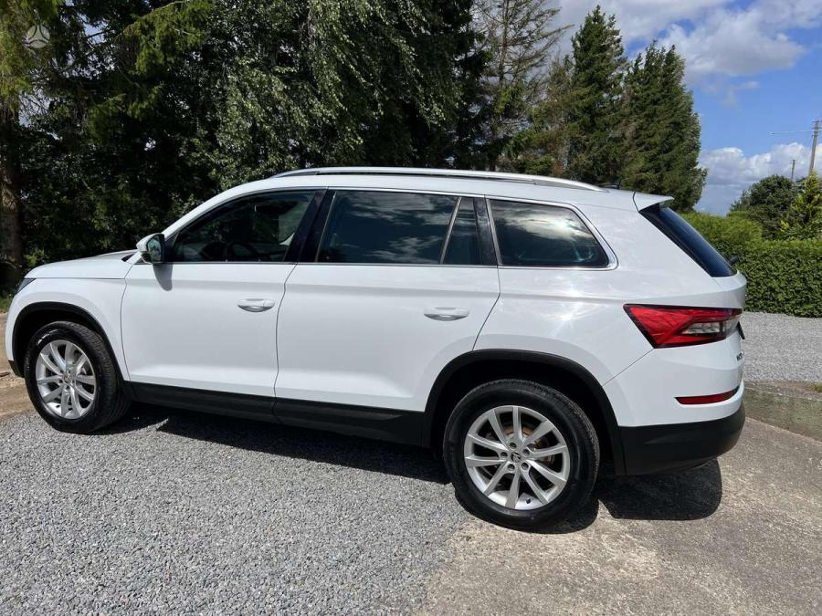 Balts Skoda Kodiaq 2019 Kauņa, ar dzinēja tilpumu 1.97 L un nobraukumu 243 tūkst. km par 12850 €, foto 4 vietnē AUTOMOTO.COM.LV