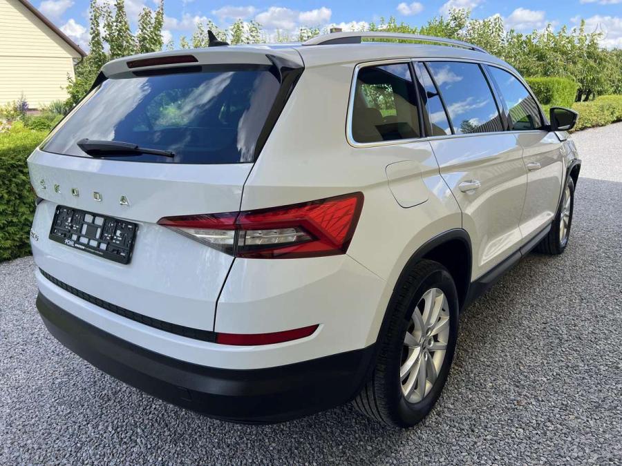 Balts Skoda Kodiaq 2019 Kauņa, ar dzinēja tilpumu 1.97 L un nobraukumu 243 tūkst. km par 12850 €, foto 6 vietnē AUTOMOTO.COM.LV