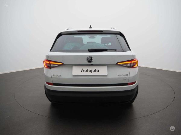 Balts Skoda Kodiaq 2019 Viļņa, ar dzinēja tilpumu 1.97 L un nobraukumu 124 tūkst. km par 22400 €, foto 5 vietnē AUTOMOTO.COM.LV