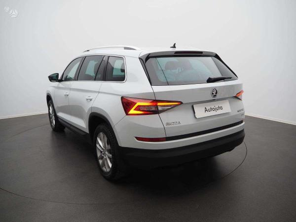 Balts Skoda Kodiaq 2019 Viļņa, ar dzinēja tilpumu 1.97 L un nobraukumu 124 tūkst. km par 22400 €, foto 6 vietnē AUTOMOTO.COM.LV