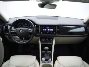 Белый Шкода Kodiaq 2019 в Вильнюс, объемом двигателя 1.97 л и пробегом 124 тыс. км за 22400 €, фото 19 на AUTOMOTO.COM.LV
