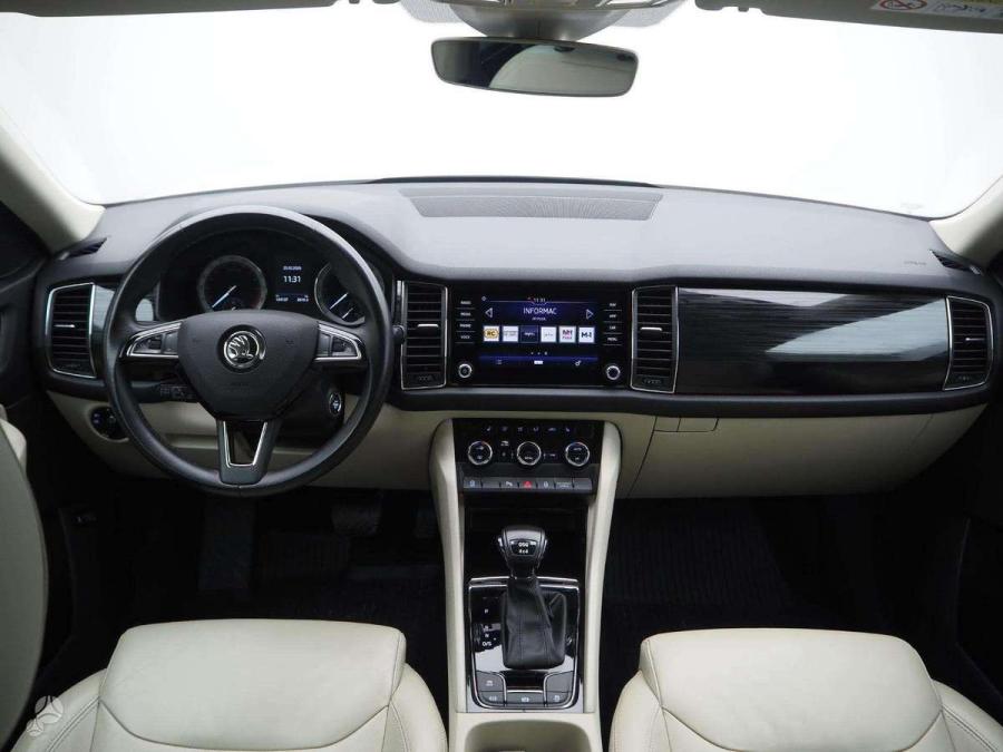 Белый Шкода Kodiaq 2019 в Вильнюс, объемом двигателя 1.97 л и пробегом 124 тыс. км за 22400 €, фото 19 на AUTOMOTO.COM.LV