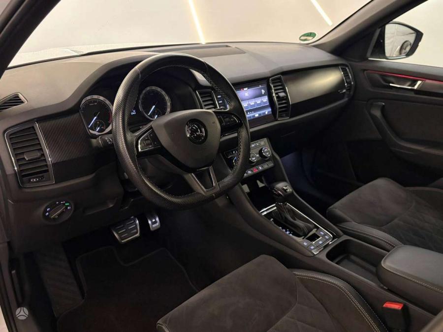 Белый Шкода Kodiaq 2019 в Мариямполе, объемом двигателя 1.97 л и пробегом 258 тыс. км за 17999 €, фото 3 на AUTOMOTO.COM.LV