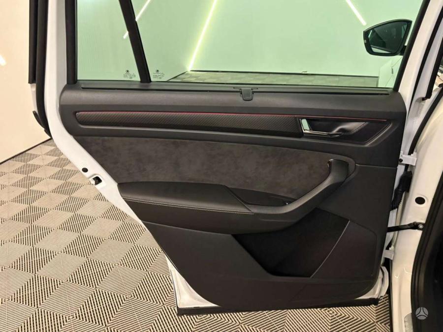 Белый Шкода Kodiaq 2019 в Мариямполе, объемом двигателя 1.97 л и пробегом 258 тыс. км за 17999 €, фото 15 на AUTOMOTO.COM.LV