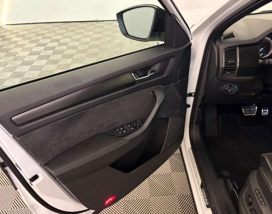 Белый Шкода Kodiaq 2019 в Мариямполе, объемом двигателя 1.97 л и пробегом 258 тыс. км за 17999 €, фото 22 на AUTOMOTO.COM.LV