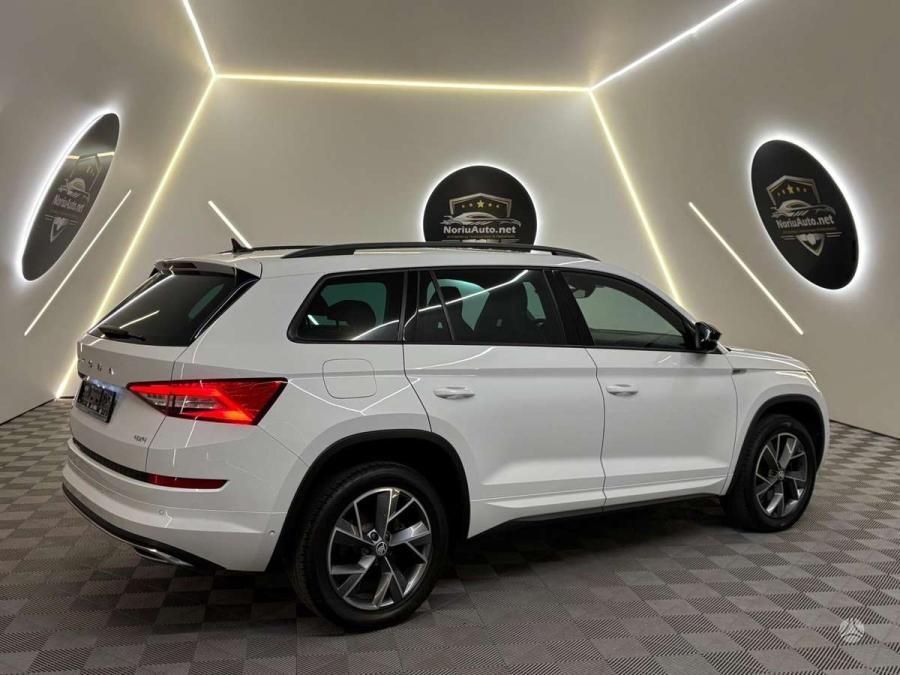 Белый Шкода Kodiaq 2019 в Мариямполе, объемом двигателя 1.97 л и пробегом 258 тыс. км за 17999 €, фото 37 на AUTOMOTO.COM.LV
