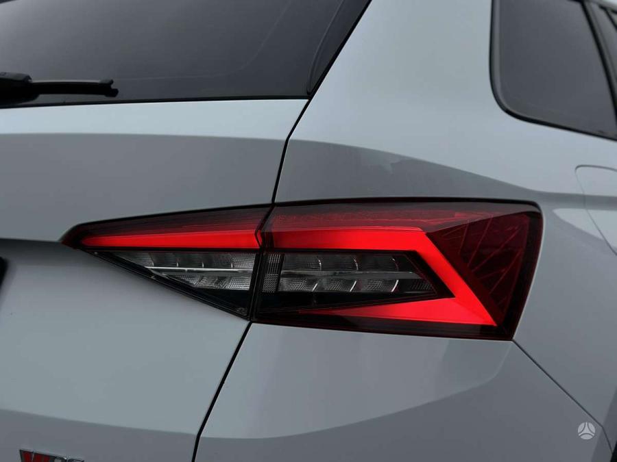 White Skoda Kodiaq 2019 in Kaunas, with an engine capacity of 1.97 L and mileage of 200 thousand km for 22680 €, photo 10 on AUTOMOTO.COM.LV