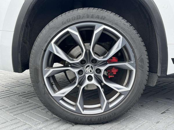 Белый Шкода Kodiaq 2019 в Каунас, объемом двигателя 1.97 л и пробегом 200 тыс. км за 22680 €, фото 11 на AUTOMOTO.COM.LV