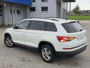 Белый Шкода Kodiaq 2019 в Шилуте, объемом двигателя 1.97 л и пробегом 395 тыс. км за 12600 €, фото 7 на AUTOMOTO.COM.LV