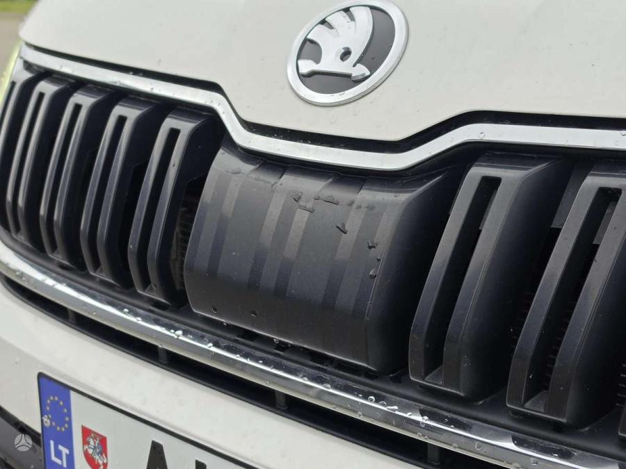 Белый Шкода Kodiaq 2019 в Шилуте, объемом двигателя 1.97 л и пробегом 395 тыс. км за 12600 €, фото 20 на AUTOMOTO.COM.LV