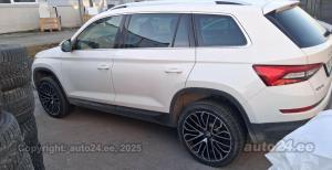 Белый Шкода Kodiaq 2020 в Тарту, объемом двигателя 0.00 л и пробегом 216 тыс. км за 19890 €, фото  на AUTOMOTO.COM.LV