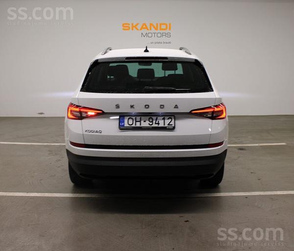 Balts Skoda Kodiaq 2020 Rīga, ar dzinēja tilpumu 1.50 L un nobraukumu 103 tūkst. km par 23490 €, foto 5 vietnē AUTOMOTO.COM.LV