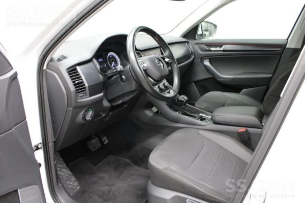 Balts Skoda Kodiaq 2020 Rīga, ar dzinēja tilpumu 1.50 L un nobraukumu 103 tūkst. km par 23490 €, foto 9 vietnē AUTOMOTO.COM.LV
