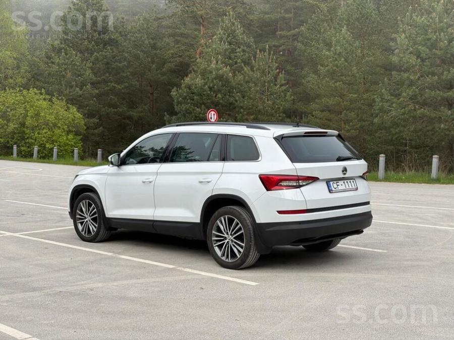 Белый Шкода Kodiaq 2020 в Лиепая, объемом двигателя 2.00 л и пробегом 168 тыс. км за 19500 €, фото 3 на AUTOMOTO.COM.LV