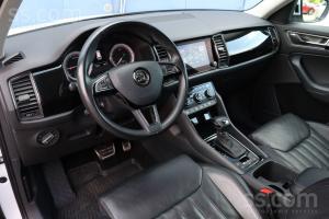 White Skoda Kodiaq 2020 in Riga, with an engine capacity of 2.00 L and mileage of 119 thousand km for 25800 €, photo 10 on AUTOMOTO.COM.LV