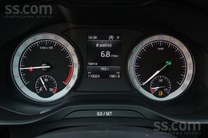White Skoda Kodiaq 2020 in Riga, with an engine capacity of 2.00 L and mileage of 119 thousand km for 25800 €, photo 12 on AUTOMOTO.COM.LV