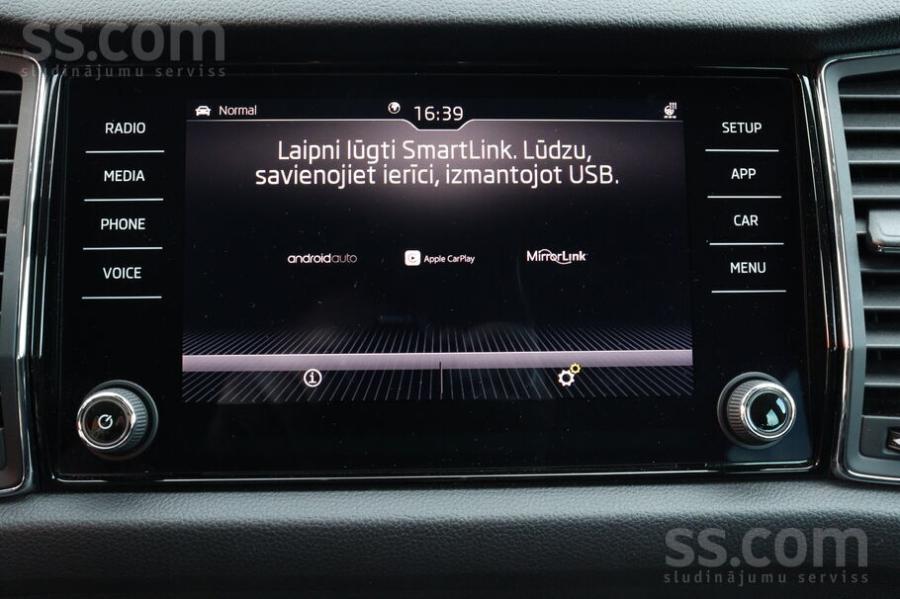 White Skoda Kodiaq 2020 in Riga, with an engine capacity of 2.00 L and mileage of 119 thousand km for 25800 €, photo 15 on AUTOMOTO.COM.LV