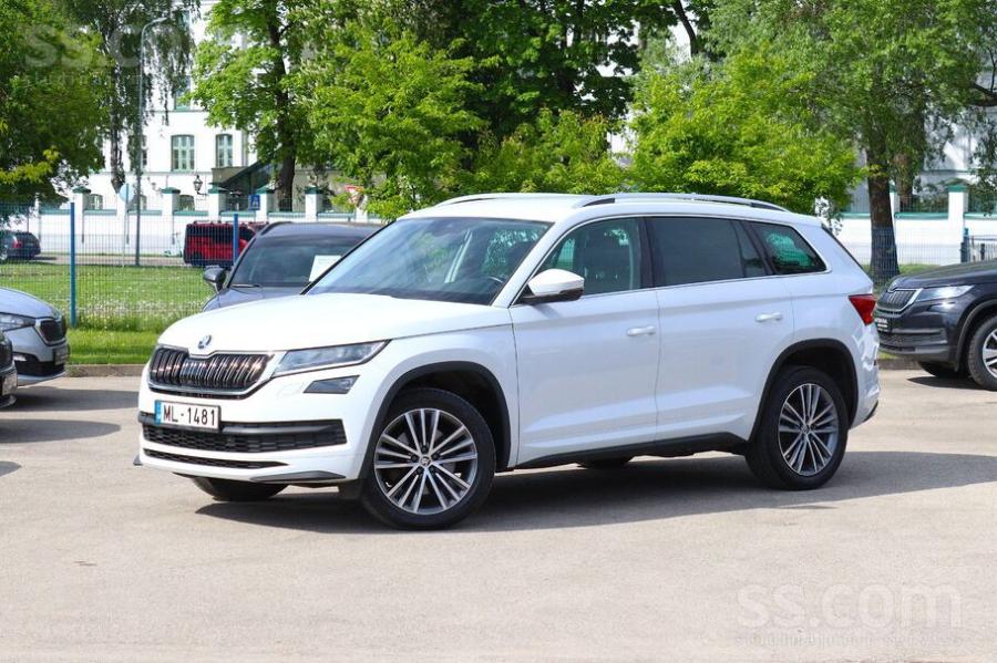 White Skoda Kodiaq 2020 in Riga, with an engine capacity of 2.00 L and mileage of 119 thousand km for 25800 €, photo 34 on AUTOMOTO.COM.LV