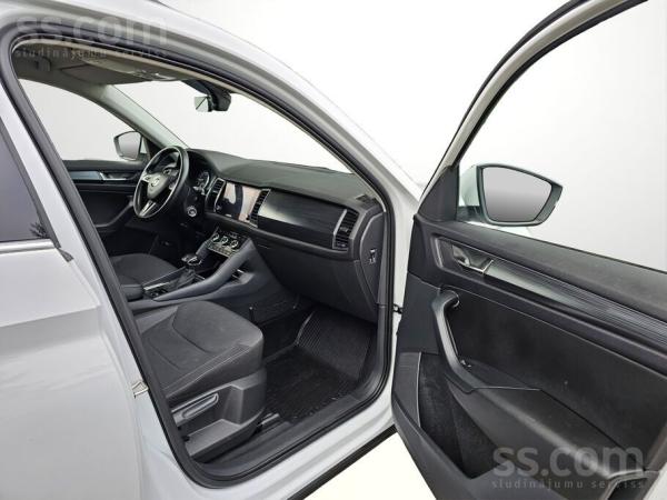 Белый Шкода Kodiaq 2020 в Лиепая, объемом двигателя 2.00 л и пробегом 169 тыс. км за 19490 €, фото 9 на AUTOMOTO.COM.LV