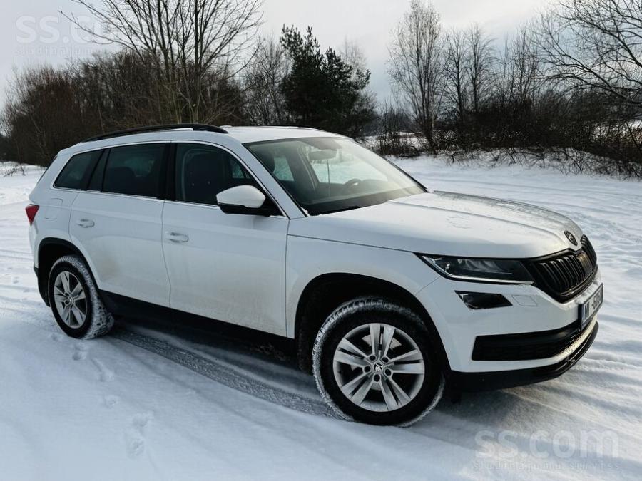 White Skoda Kodiaq 2020 in Riga, with an engine capacity of 1.50 L and mileage of 85 thousand km for 23000 €, photo 7 on AUTOMOTO.COM.LV