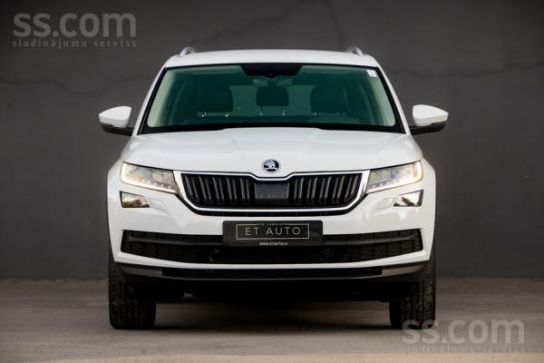 White Skoda Kodiaq 2020 in Jelgava, with an engine capacity of 1.50 L and mileage of 229 thousand km for 18500 €, photo 3 on AUTOMOTO.COM.LV
