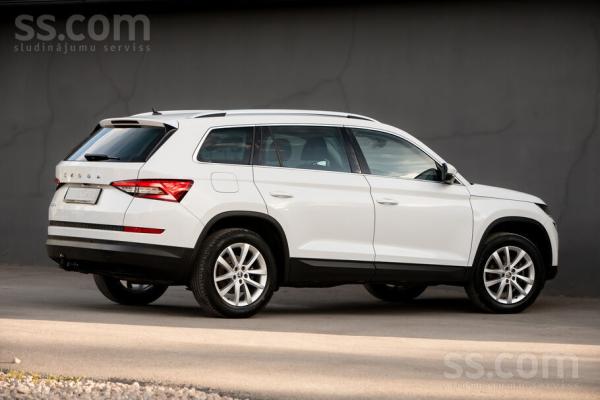 White Skoda Kodiaq 2020 in Jelgava, with an engine capacity of 1.50 L and mileage of 229 thousand km for 18500 €, photo 7 on AUTOMOTO.COM.LV