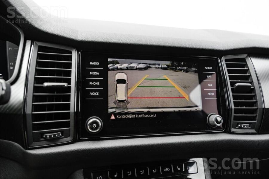 Balts Skoda Kodiaq 2020 Rīga, ar dzinēja tilpumu 2.00 L un nobraukumu 152 tūkst. km par 22500 €, foto 19 vietnē AUTOMOTO.COM.LV