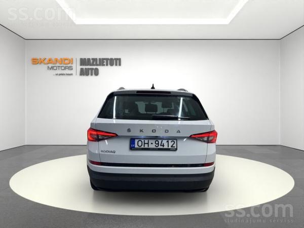 Белый Шкода Kodiaq 2020 в Рига, объемом двигателя 1.50 л и пробегом 103 тыс. км за 21790 €, фото 5 на AUTOMOTO.COM.LV