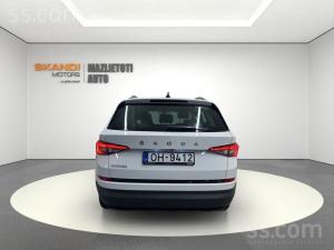 Balts Skoda Kodiaq 2020 Rīga, ar dzinēja tilpumu 1.50 L un nobraukumu 103 tūkst. km par 21790 €, foto 6 vietnē AUTOMOTO.COM.LV