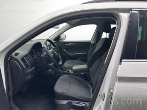 Balts Skoda Kodiaq 2020 Rīga, ar dzinēja tilpumu 1.50 L un nobraukumu 103 tūkst. km par 21790 €, foto 10 vietnē AUTOMOTO.COM.LV