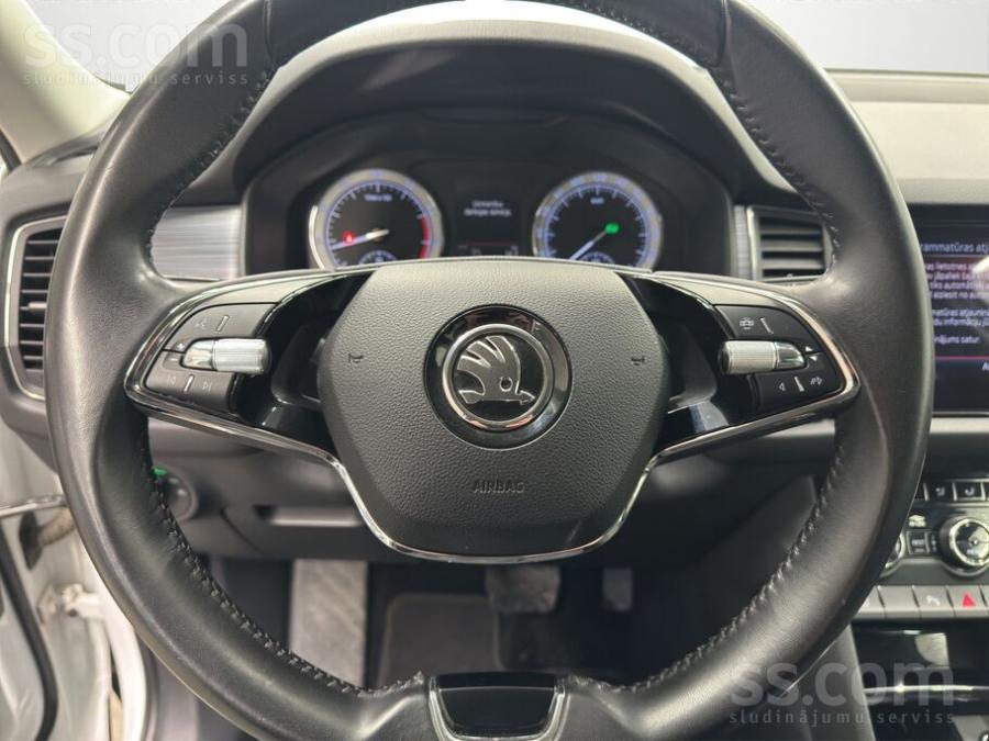 Balts Skoda Kodiaq 2020 Rīga, ar dzinēja tilpumu 1.50 L un nobraukumu 103 tūkst. km par 21790 €, foto 11 vietnē AUTOMOTO.COM.LV
